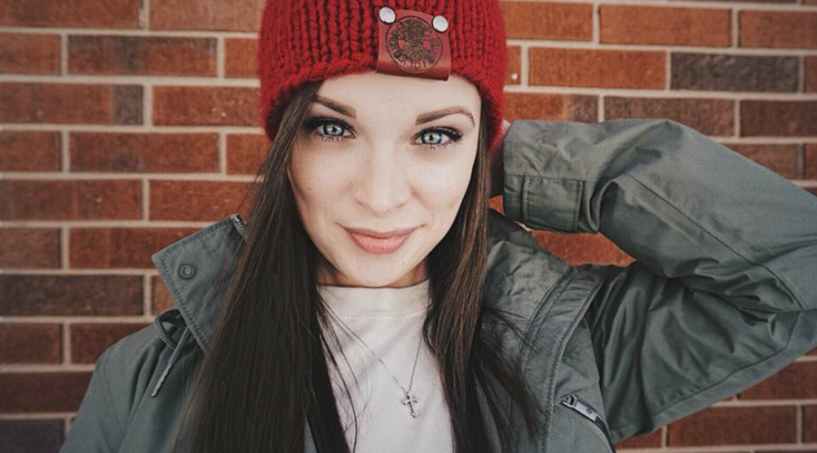 Sunday Survivor Story: Klaire – Thread Talk